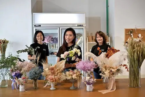 10 Best Floral Arrangement Workshop Singapore [2025] - Hyperspace Singapore